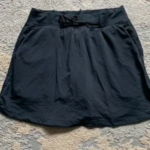 Zella | Skirts | Zella Mini Skort Whit Pockets | Poshmark